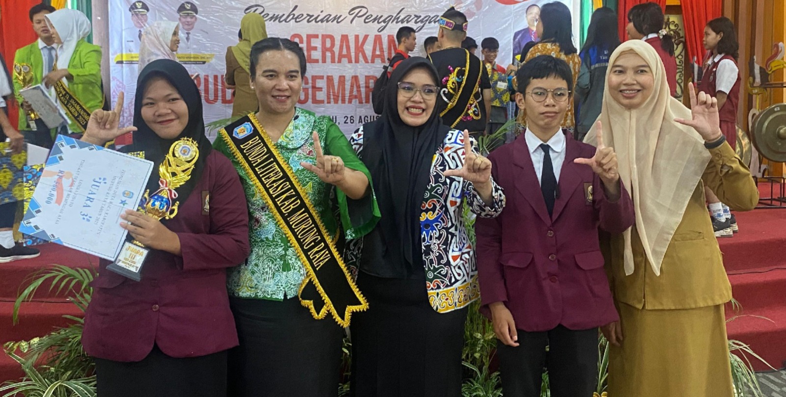 Pengukuhan Duta Baca 2025 Warnai Gerakan Gemar Membaca di Mura - Spirit ...